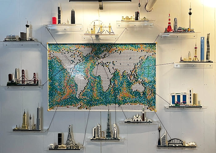 LEGO World Map Architecture Skyline Combination