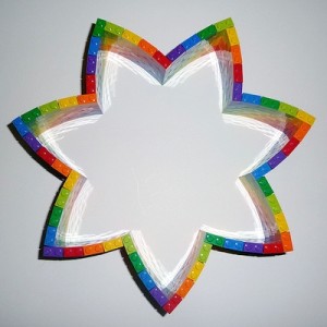 Round LEGO shapes with square bricks!