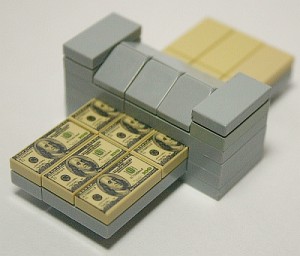 Review of Tobias Reichling’s LEGO Money