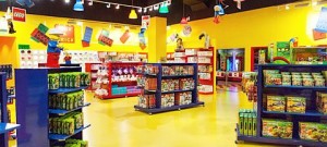 LEGO display banners to decorate your room!