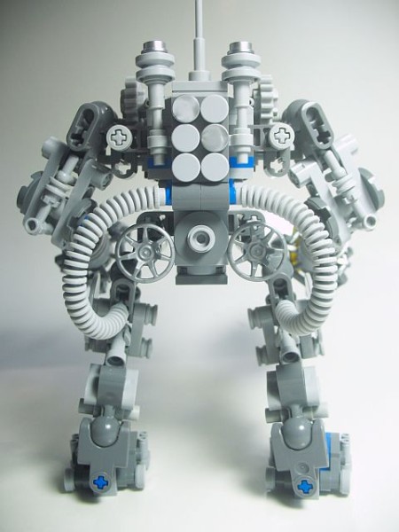 LEGO Exo Suit – review, thoughts & tweaks