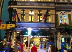 Custom LEGO street lights & more!