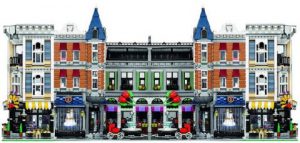 LEGO Creator Assembly Square customization
