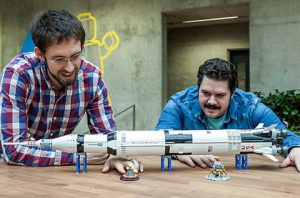 LEGO NASA Apollo Saturn V display ideas