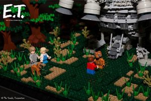 LEGO E.T. the Extra-Terrestrial diorama