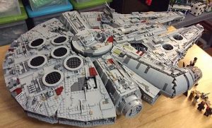 Building the LEGO Star Wars UCS Falcon
