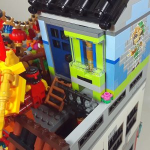 Designing & Building a LEGO Modular Chinatown