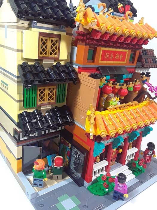 Designing & Building a LEGO Modular Chinatown