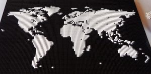 Customizing the LEGO Art World Map Mosaic