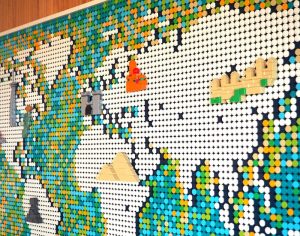 Customizing the LEGO Art World Map Mosaic