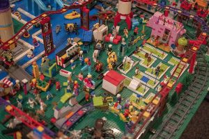 Creating a LEGO Amusement Park – Part 1