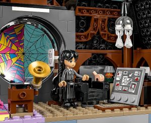 LEGO Wednesday & Enid’s Dorm Room Review