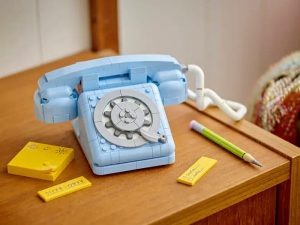 LEGO Creator 3-in-1 Retro Telephone Review